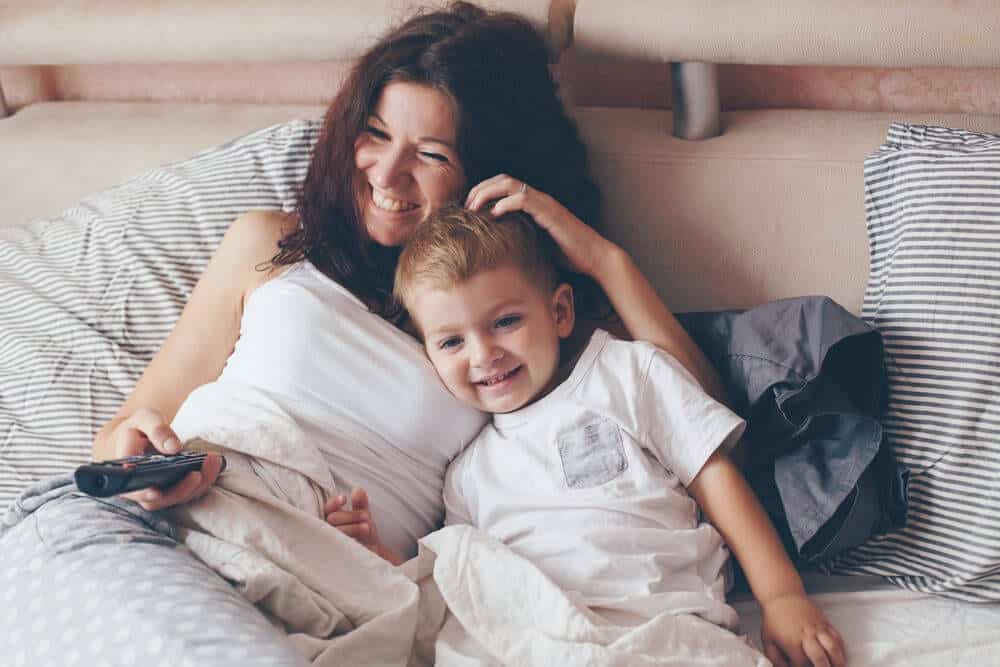 6 Tips On How To Manage Your Kids Screen Time 6 Tips On How To Manage Your Kids Screen Time