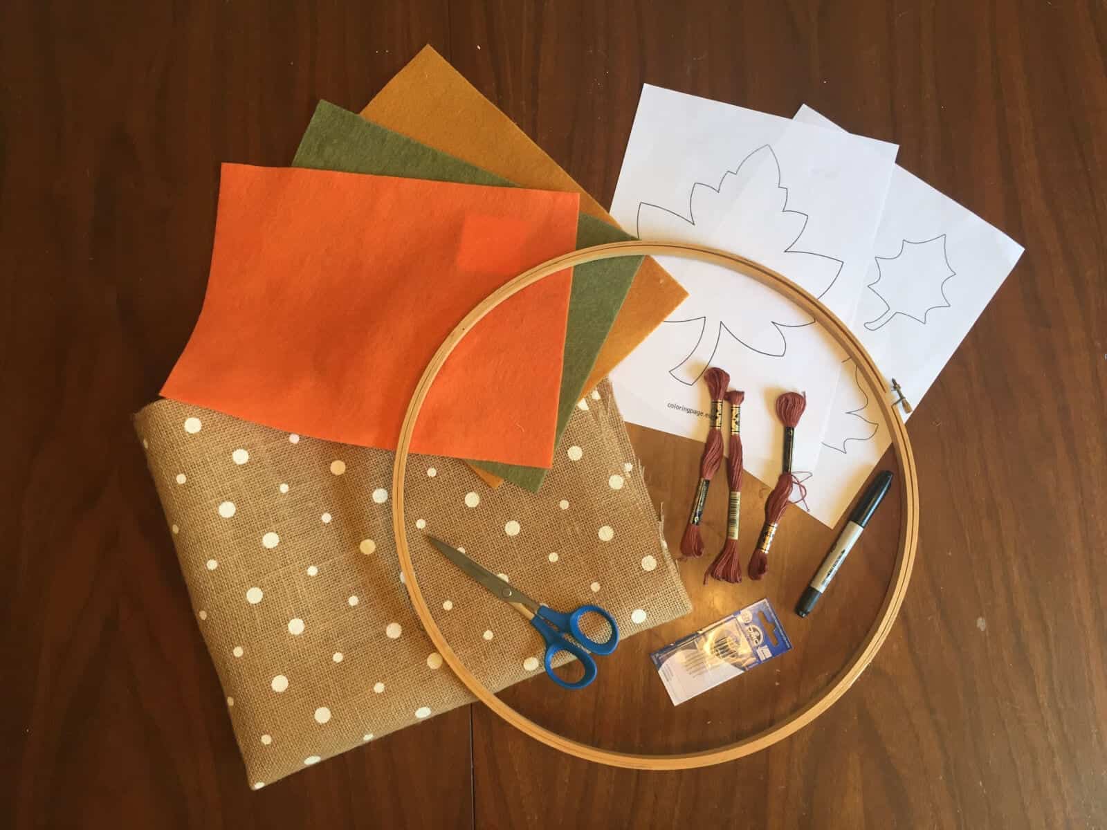 Incredibly Cute Fall Leaf Embroidery Hoop Craft