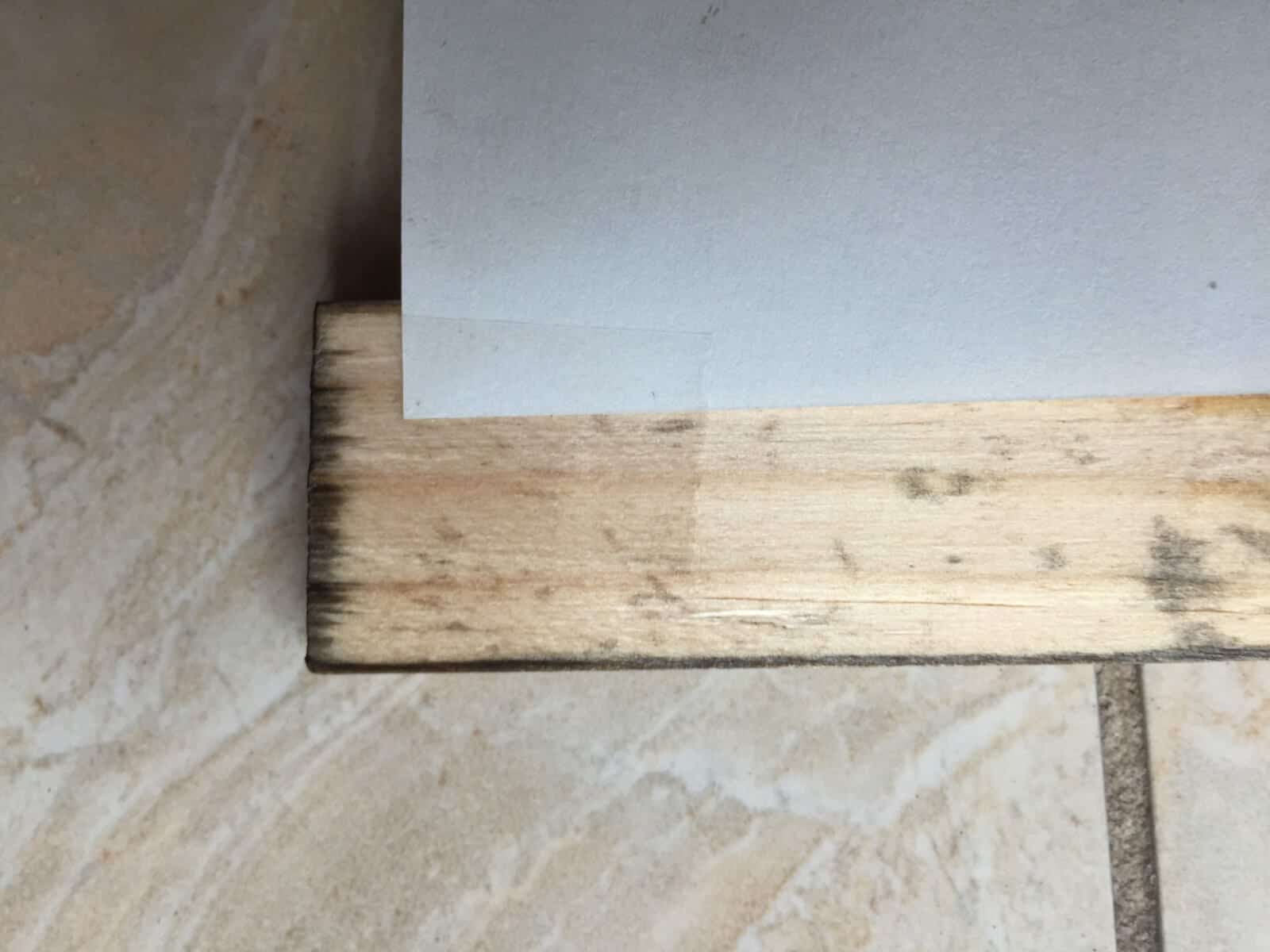 Beautiful DIY Poster Frame