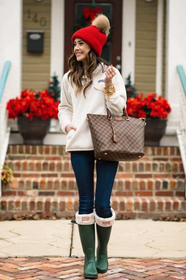 Winter Fashion: 5 Chic Ways to Style Red and Green