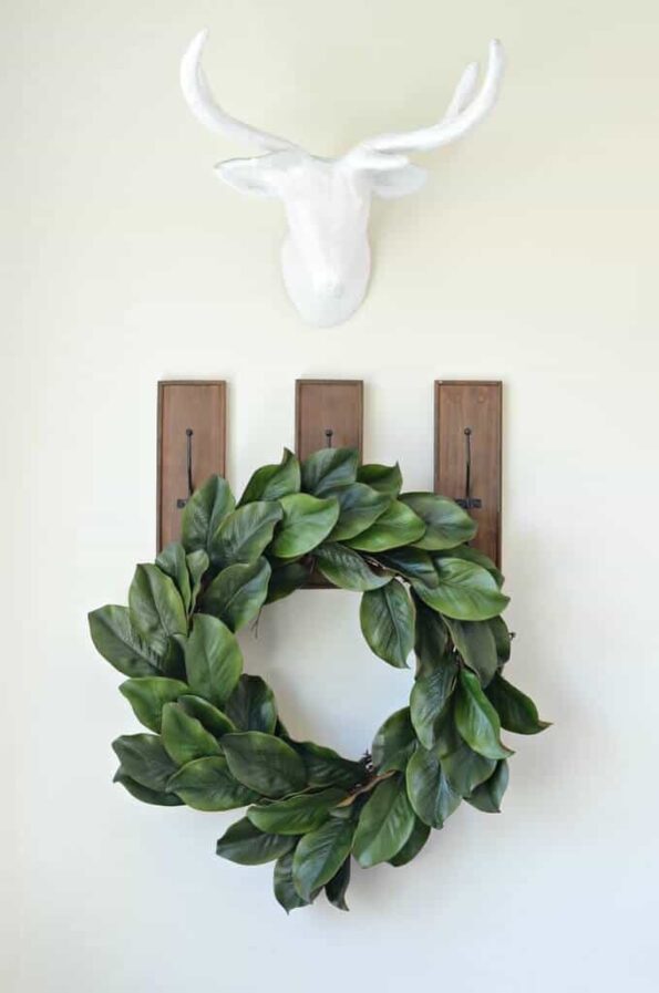 7 Stylish Magnolia Leaf DIY Projects for Farmhouse Decor